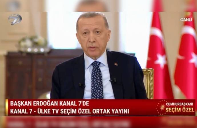 Canlı yayında rahatsızlanan Erdoğan bugünkü programlarını iptal etti ...